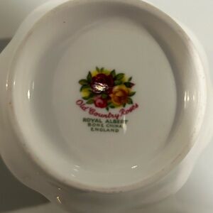 Royal Albert | Kitchen | Vintage Royal Albert Old Country Rose Sugar ...